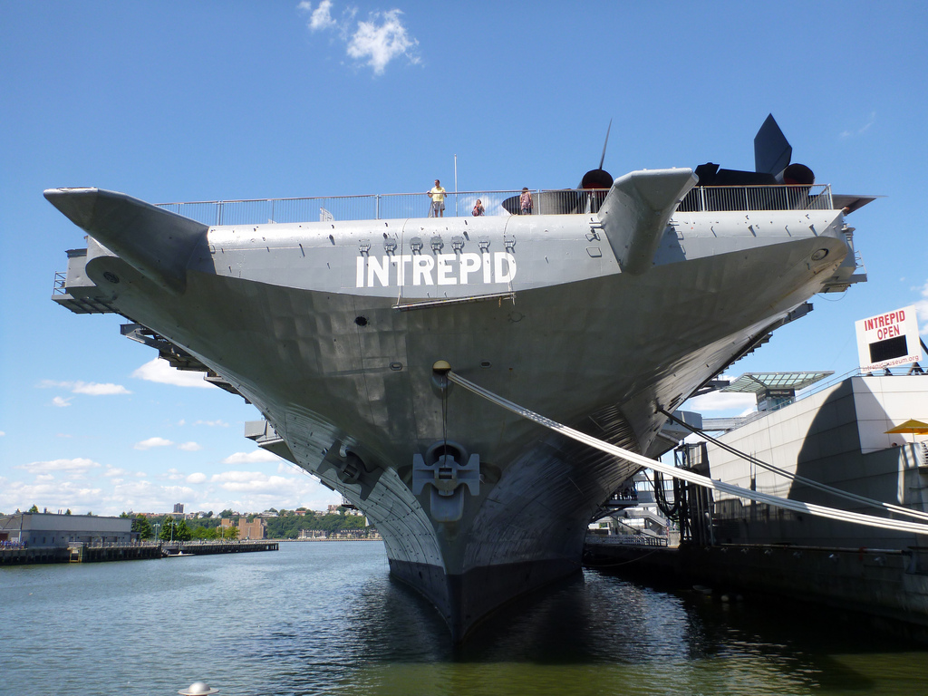 Intrepid Sea, Air & Space Museum - ©New York